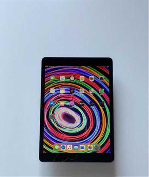 iPad 7 2019 Retina 32GB Wi-Fi Space Gray, 22 цикла