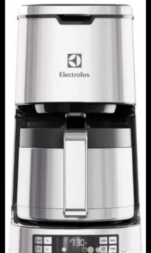 Новая Кофеварка Electrolux EKF 7500
