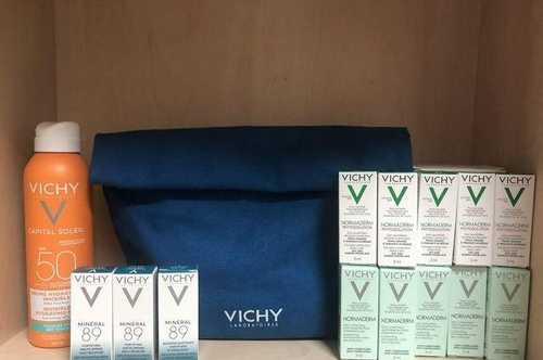 Vichy солнцезащитный спрей в косметичке в подарок