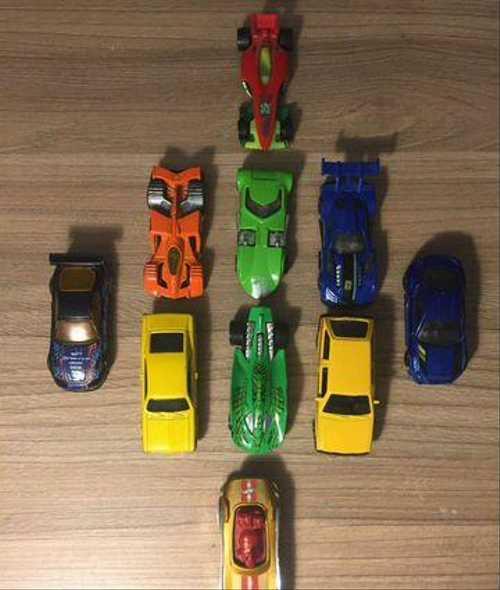 Машинки Hot wheels