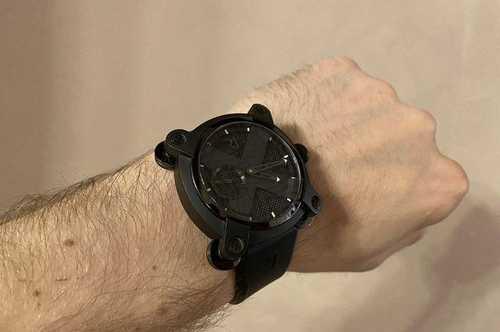 Часы Romain Jerome Moon Invader