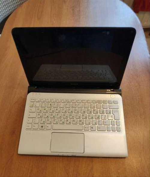 Ноутбук Sony vaio