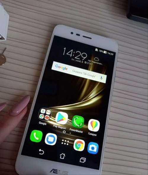 Телефон Asus Zenfone 3 Max