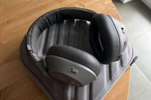 Беспроводные наушники Plantronics BackBeat PRO 2