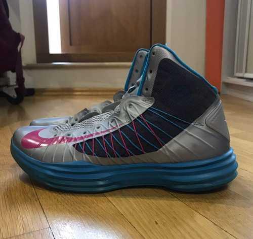 Nike Hyperdunk 2012 FireBerry