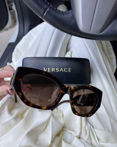 Очки Versace