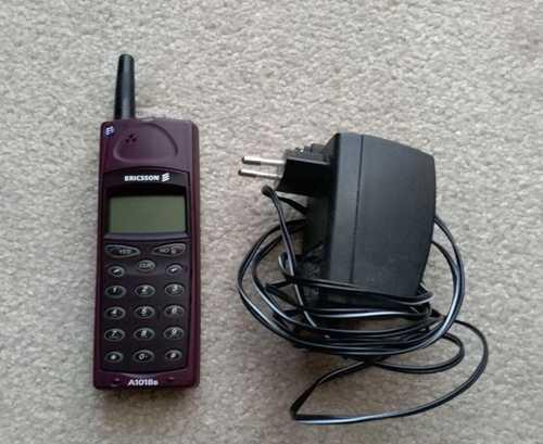 Моб. телефон Ericsson A1018s, 1999 год выпуска