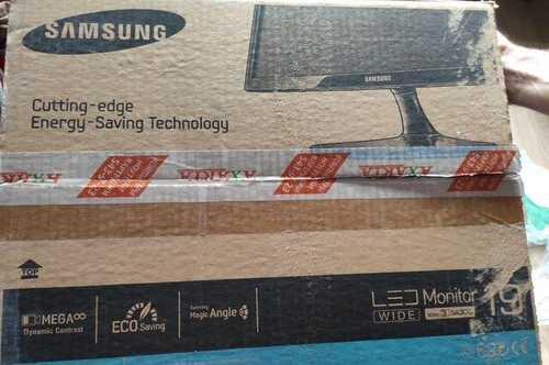 Монитор Samsung Syncmaster S19A300N