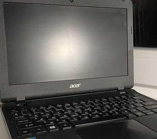 Acer ES1