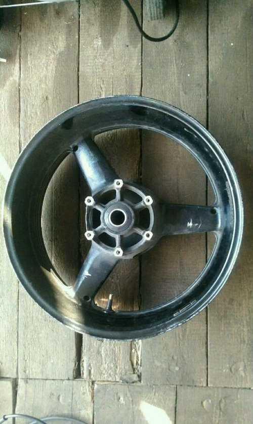 Колесный диск (задний) для Yamaha YZF R1 (98-01)
