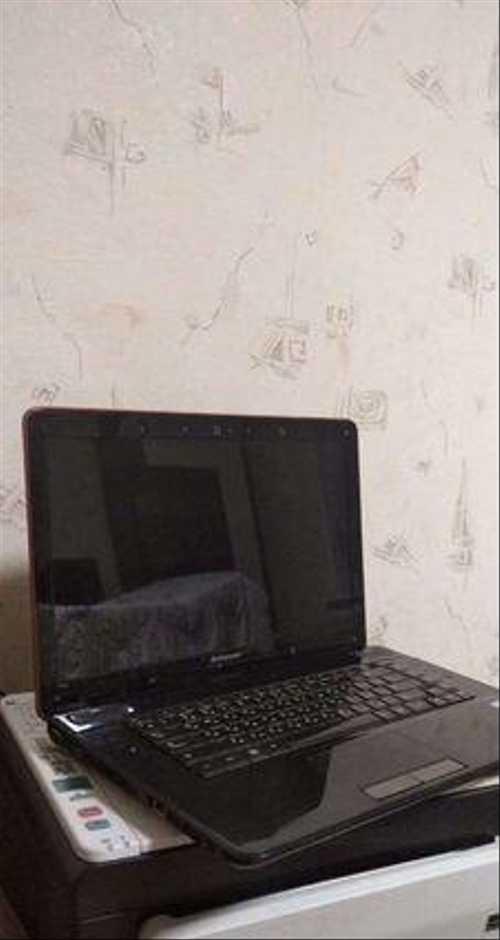 Ноутбук Lenovo y560