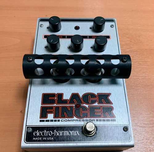 Electro-Harmonix Black Finger (USA) - компрессор