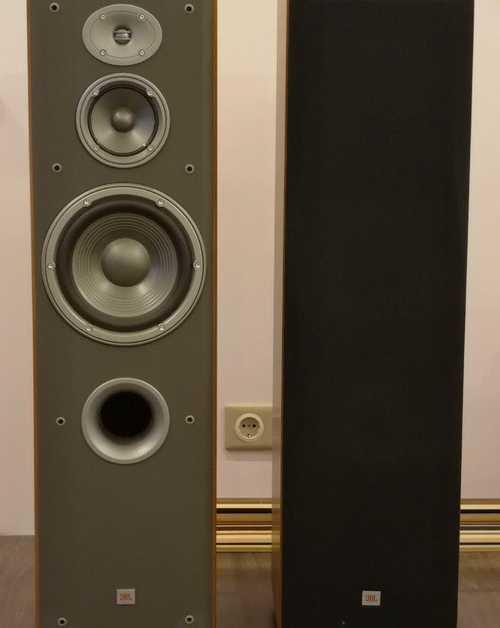 Акустика JBL E 60