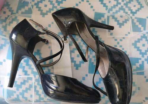 Лаковые туфли, новые, 39р