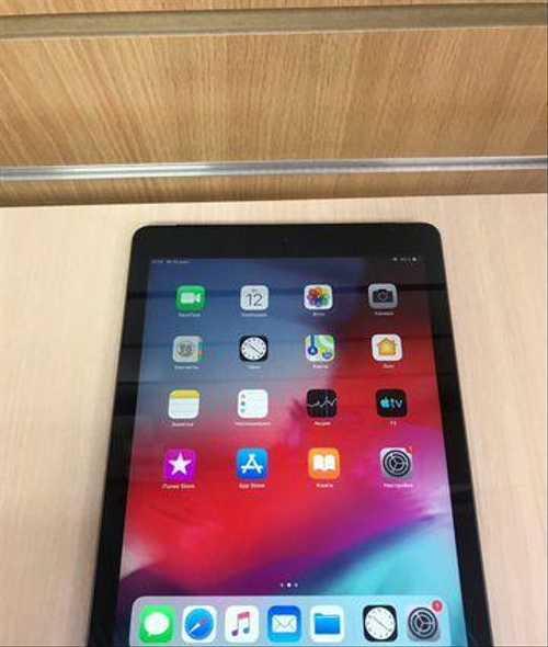 Планшетный пк iPad AIR ME987KS/A
