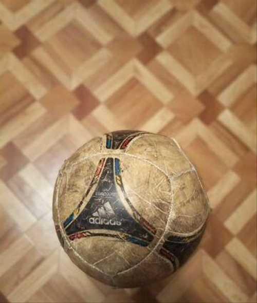 Мяч футбольный Adidas Tango 12 Euro 2012