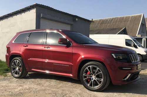 Капот jeep grand cherokee wk2 SRT