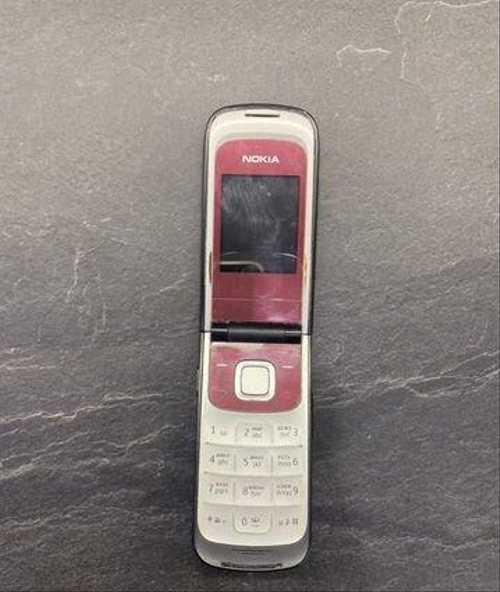 Телефон Nokia 2720 fold