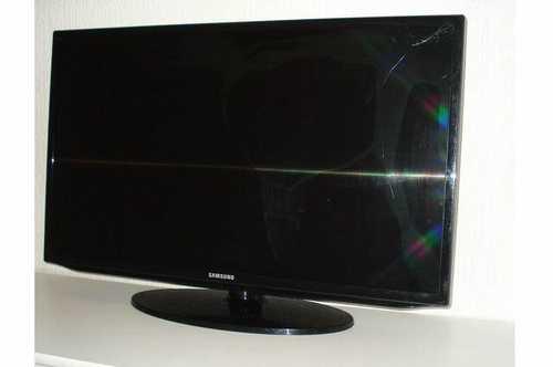 Телевизор Samsung 32 дюйма, разбит зкран