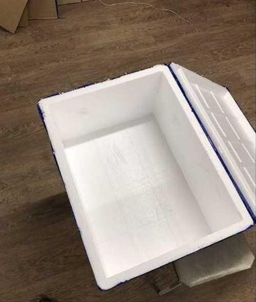 Коробка / контейнер / бокс из пенопласта