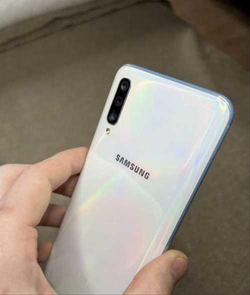 Samsung A50 64gb