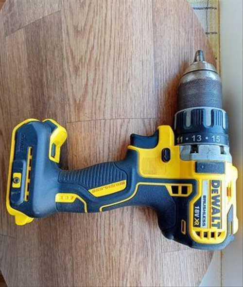 Шуруповерт dewalt