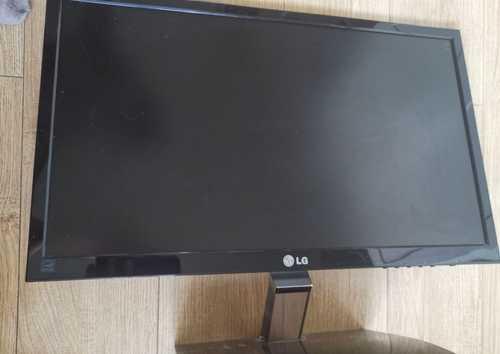 Монитор LG E2260S 22