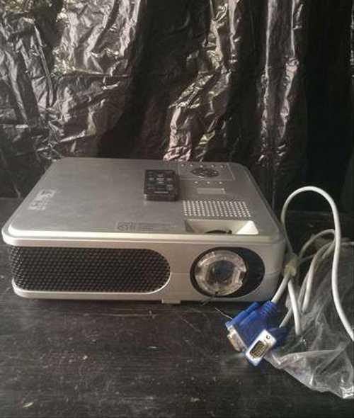 Проектор Toshiba TLP-XD 20000
