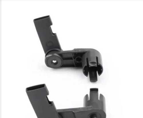 Крепление капюшона на Stokke Xplory