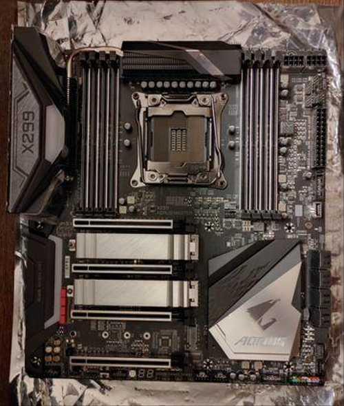 Gigabyte X299 Aorus Master Socket 2066