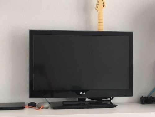 Телевизор LG 32LW4500 с 3D