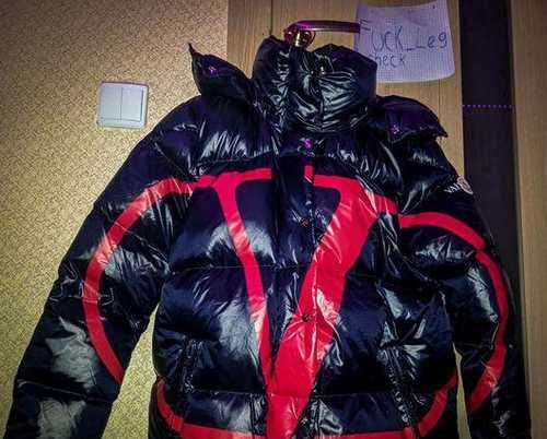 Пуховик Moncler x Valentino