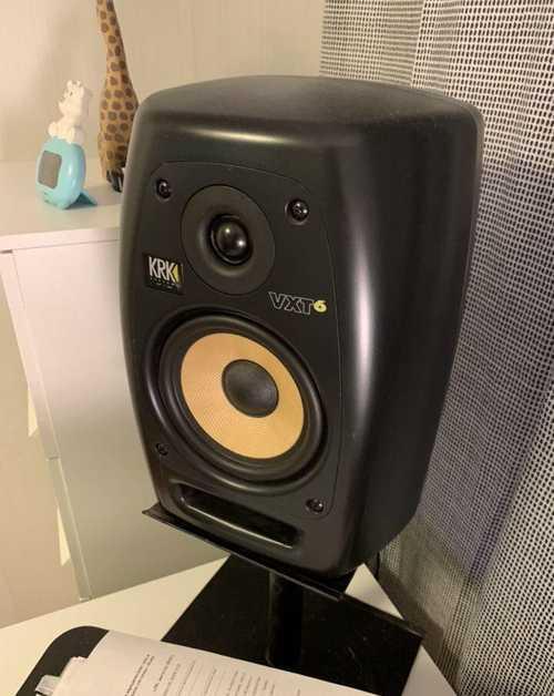 Студийные мониторы KRK VXT 6 + кабели + стойки