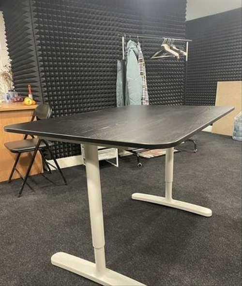 Стол IKEA Бекант