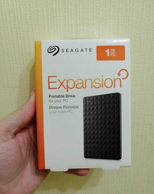 Внешний жёсткий диск 1тб Seagate (Новый)