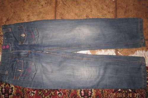 Продам утеплённые джинсы р.122