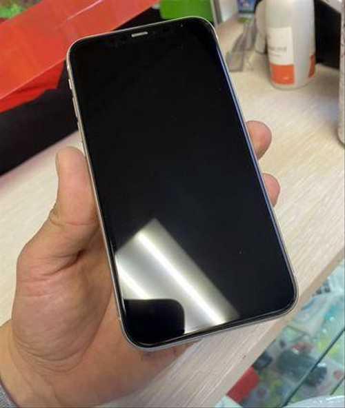iPhone 11 128GB White