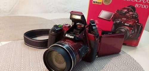 Цифровой фотоаппарат Nikon Coolpix B700