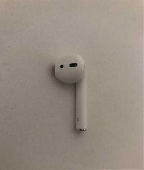 Наушник и кейс apple airpods 2 оригинал