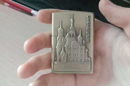 Зажигалка бензиновая zippo