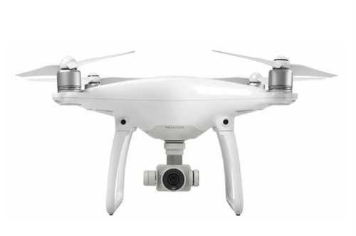 Квадрокоптер DJI Phantom 4