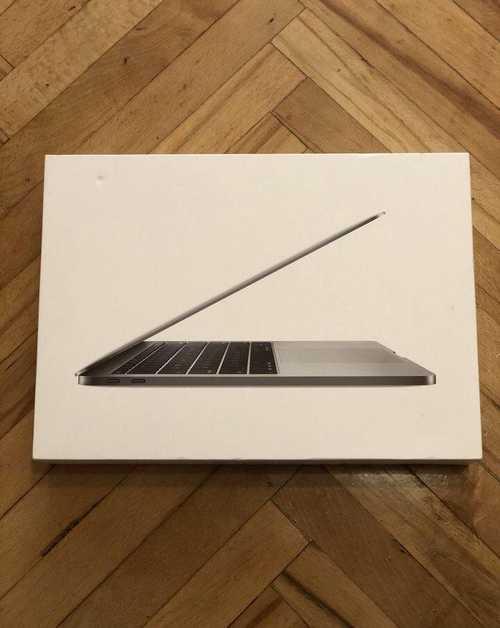 Коробка от Apple MacBook Pro 2017