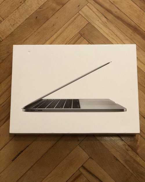 Коробка от Apple MacBook Pro 2017