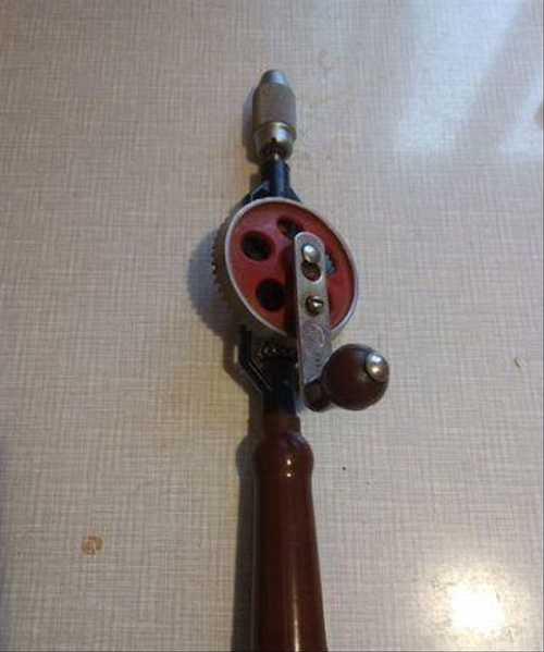 Дрель ручная старинная