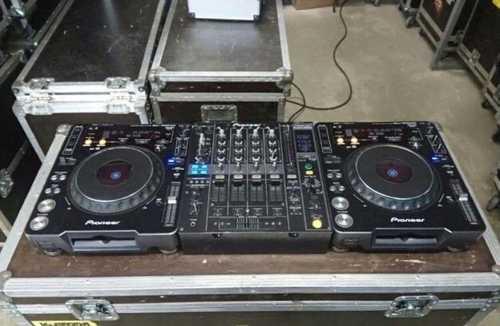 Pioneer DJM-800 + 2 x CDJ-1000MK3