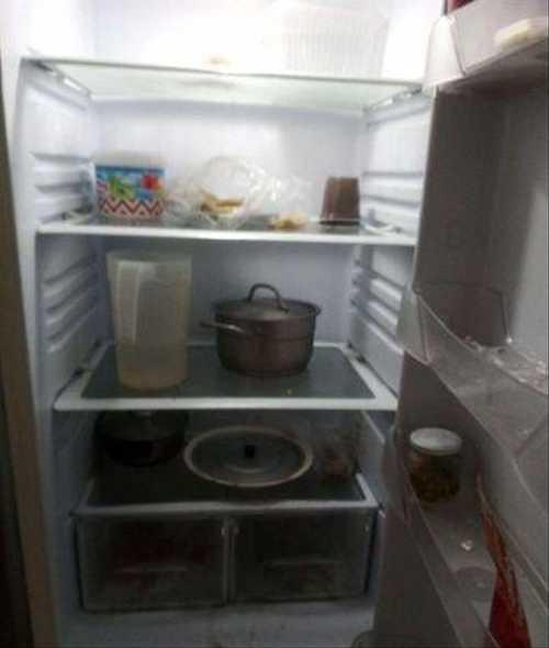 Холодильник бу бирюса G127