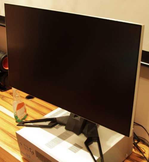 32" IPS Монитор 4к 10бит HDR LM315WR1