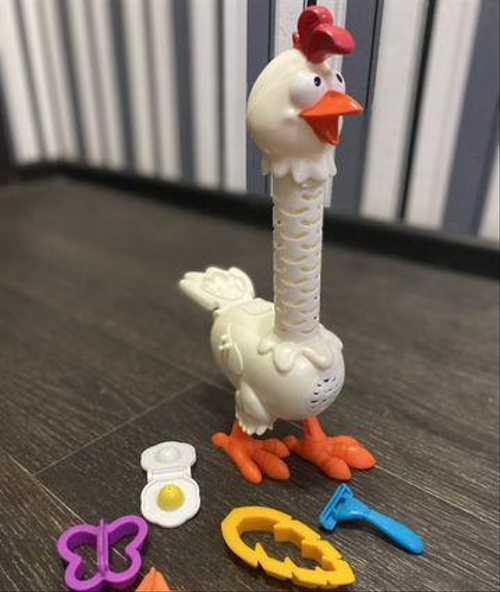 Набор для лепки Play-Doh Курочка-чудо в перьях