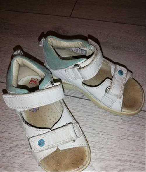 Босоножки для девочки 24 размер