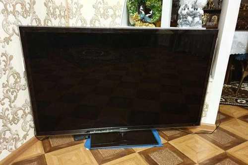 Телевизор Samsung UE55D6100SW 55" (55 дюймов)